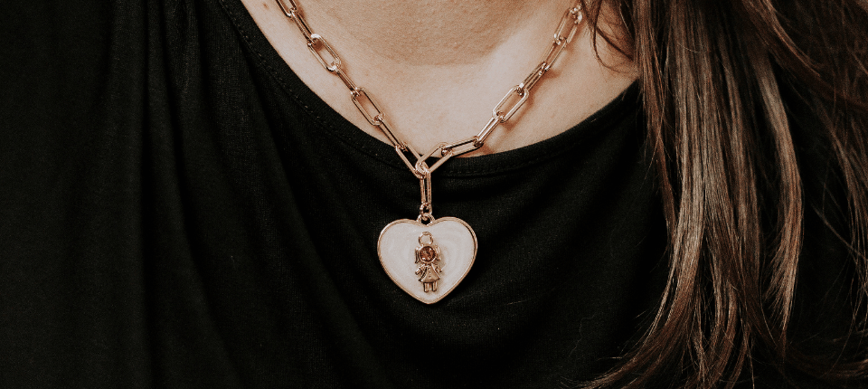 Types of Pendant Designs: Exploring Styles for Every Personality ...