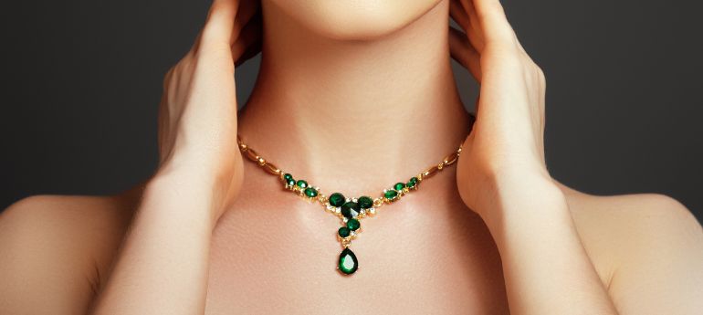 Trending Pendant Designs for Every Style and Occasion – Dhirsons Jewellers